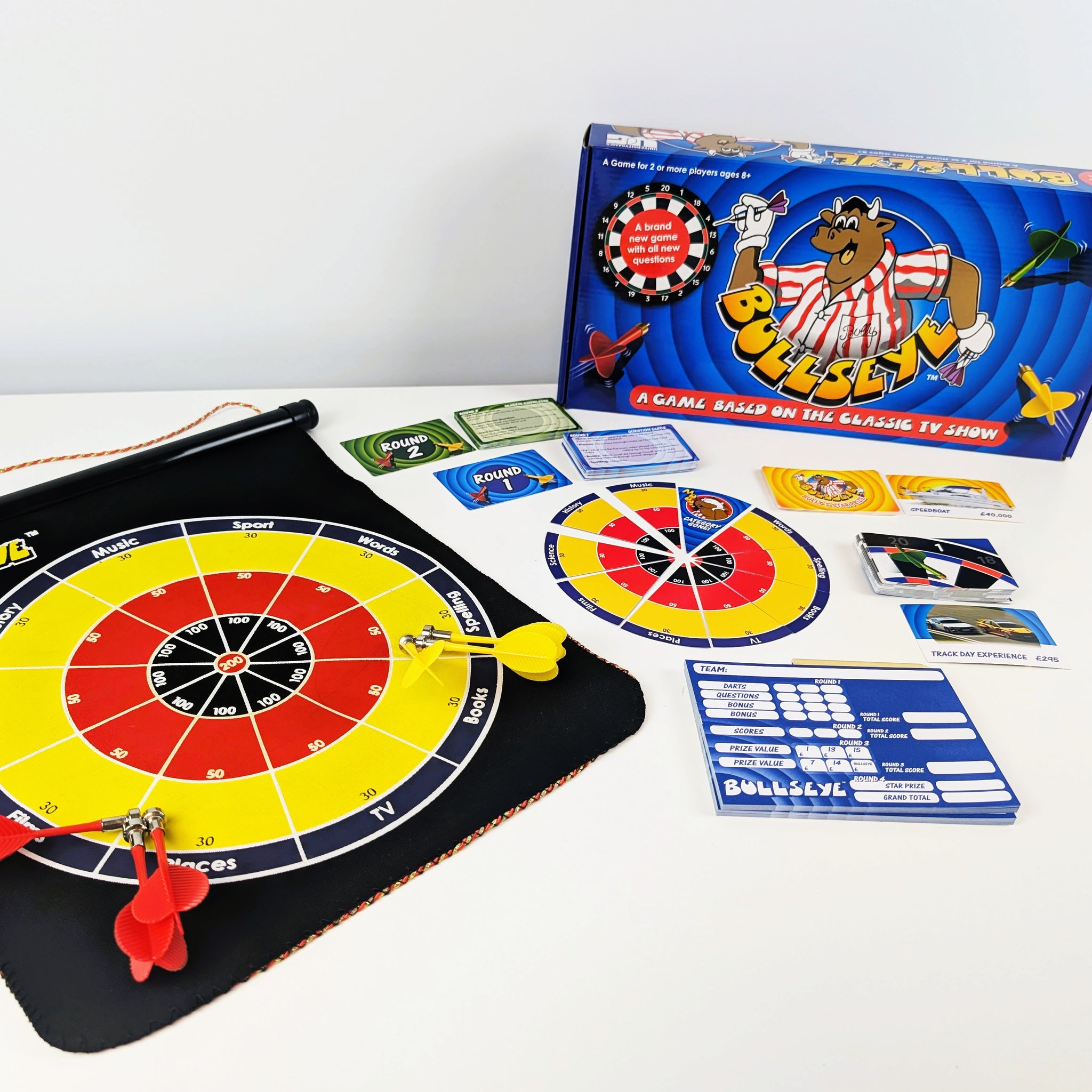 Bullseye Board Game – University Games